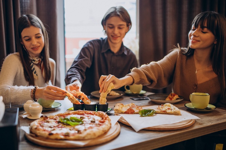 Happy Hour Deals Can Transform Your Pizza Dining Experience - Food ...